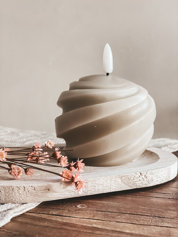 Met de LED-kaarsen van JUNO kies je voor het genot van kaarslicht zonder gevaren - Pers-wereld